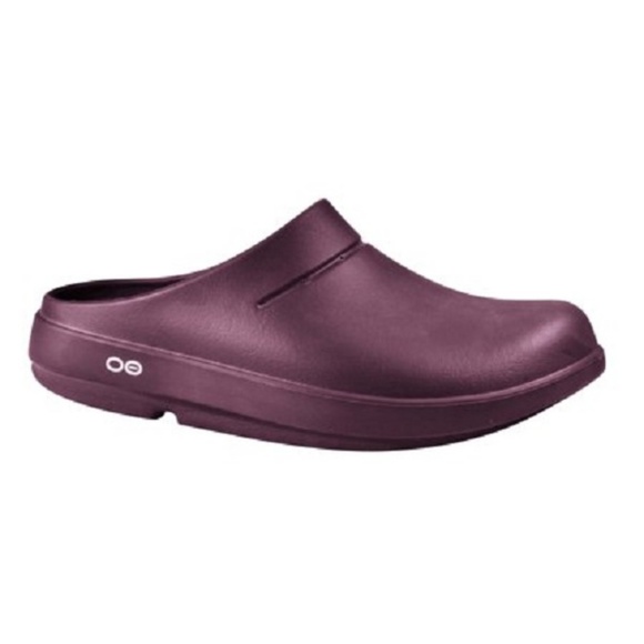 OOFOS | Shoes | Oofos Oocloog Slip On Clog | Poshmark